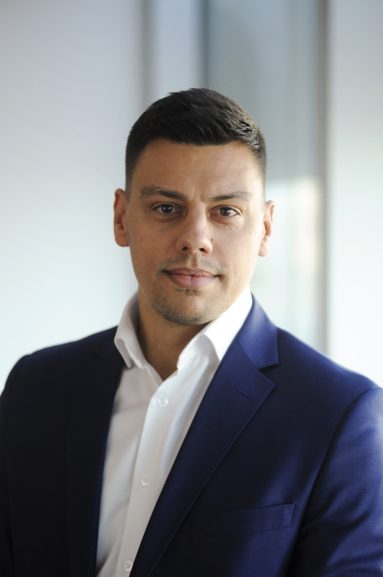 Dedicated contacts - NEOS Group